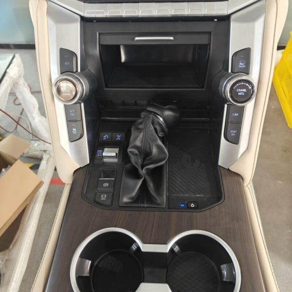 Toyota Land Cruiser 200 RHD LHD LC200 to LC300 Interior