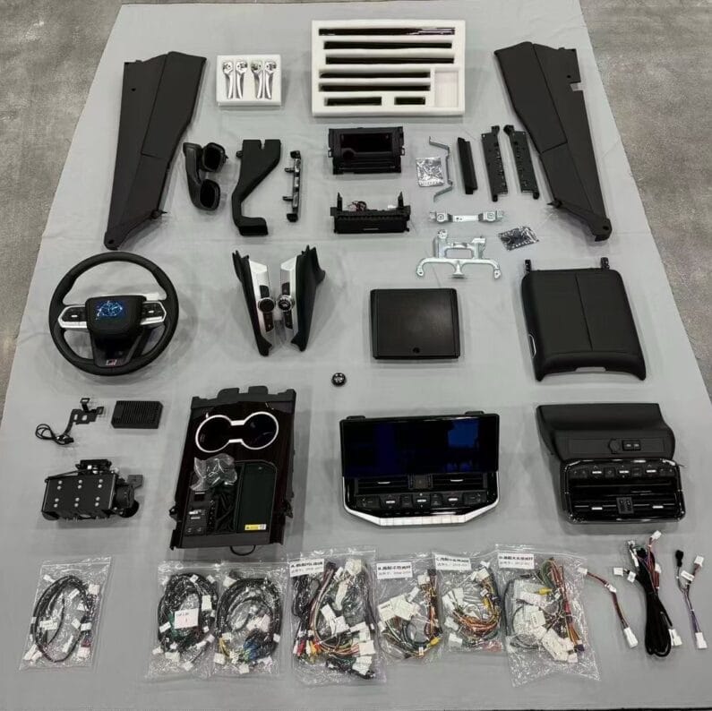 Toyota Land Cruiser 200 RHD LHD LC200 to LC300 Interior